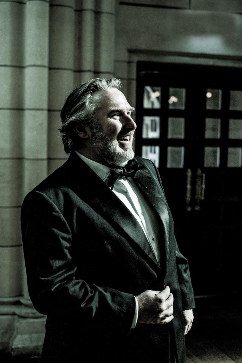 Simon O’Neills magnificent performance with the NZSO – New Zealand Arts ...