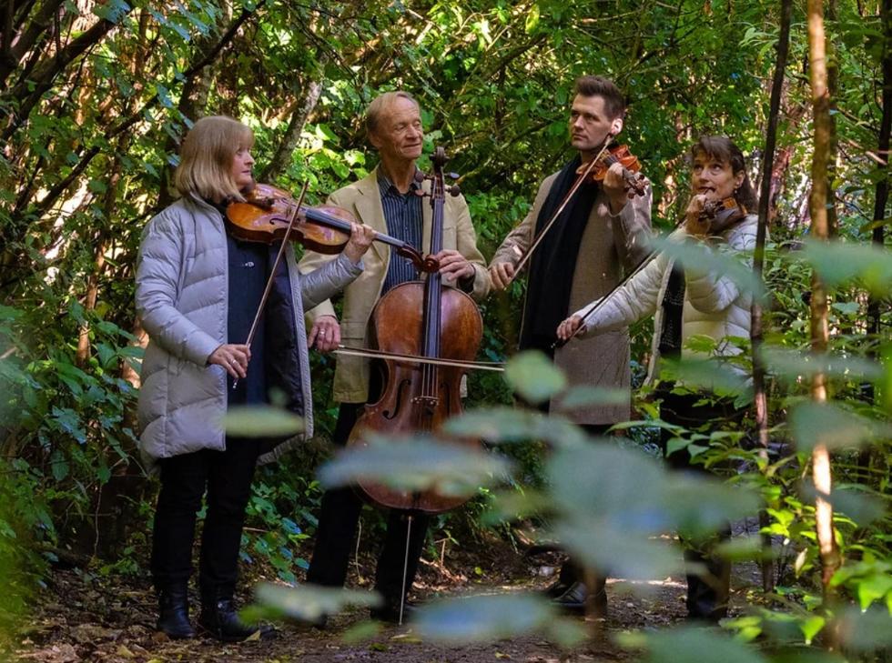 New Zealand Arts Review – Reviews, News and Commentary by John Daly-Peoples