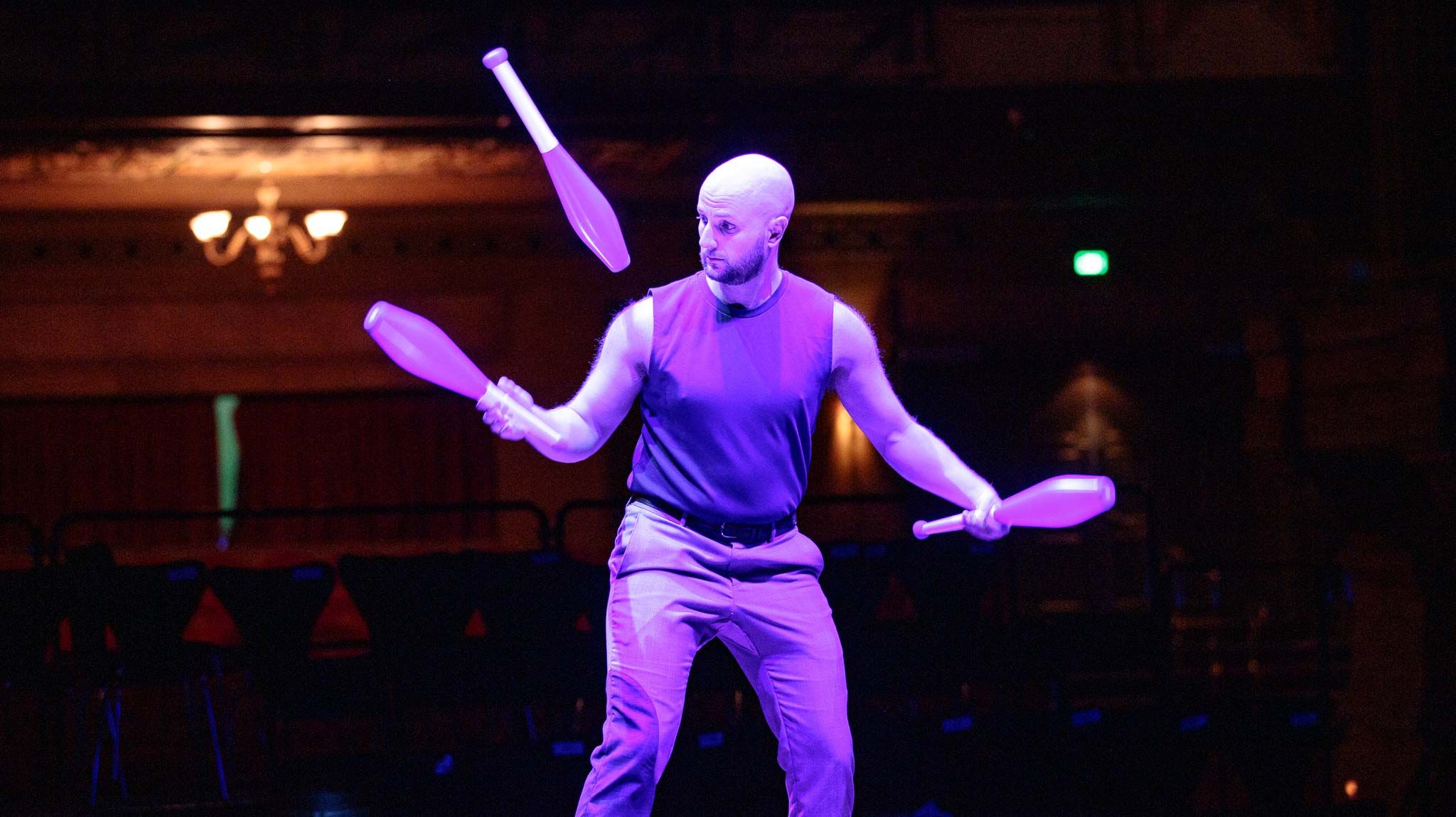 La Clique: A magical and adventurous show – New Zealand Arts Review