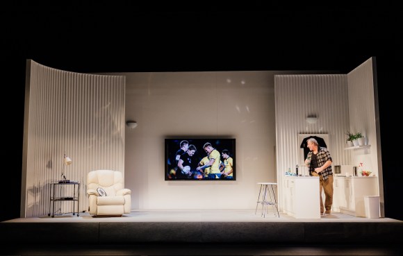 Roger Hall’s “End of Summer Time”: sparkling dialogue and consummate ...